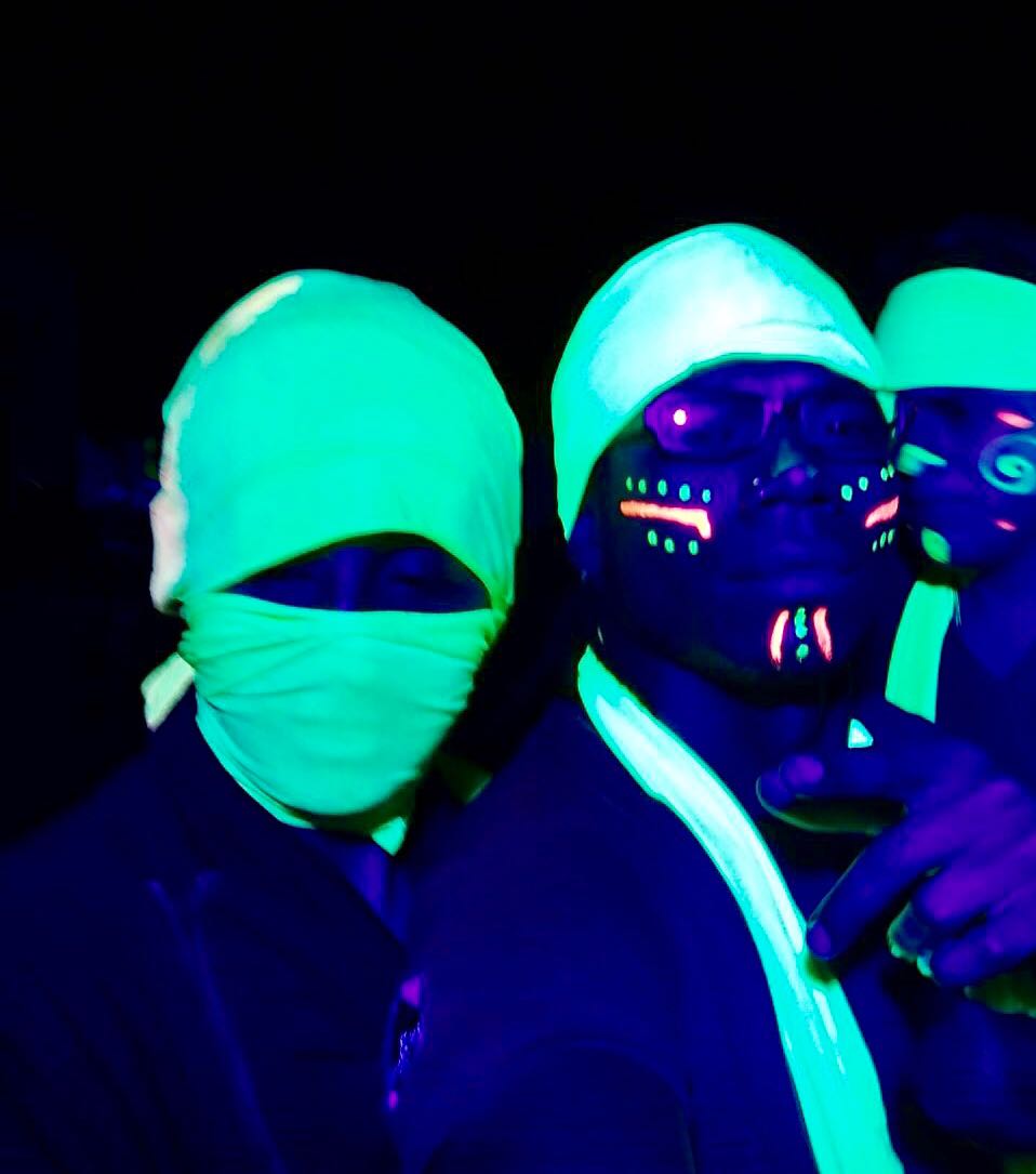 Fiestas Neón - Color Party Neón - Fiestas Infantiles Eventos la Roca